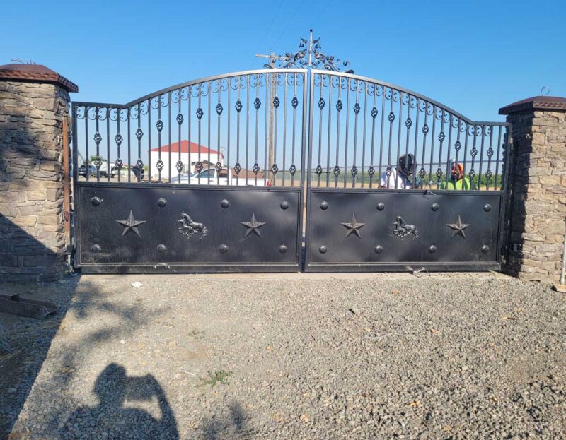 Custom-made Wrought-iron Gate for Residence in Wapato - Joshy's Fencing ...